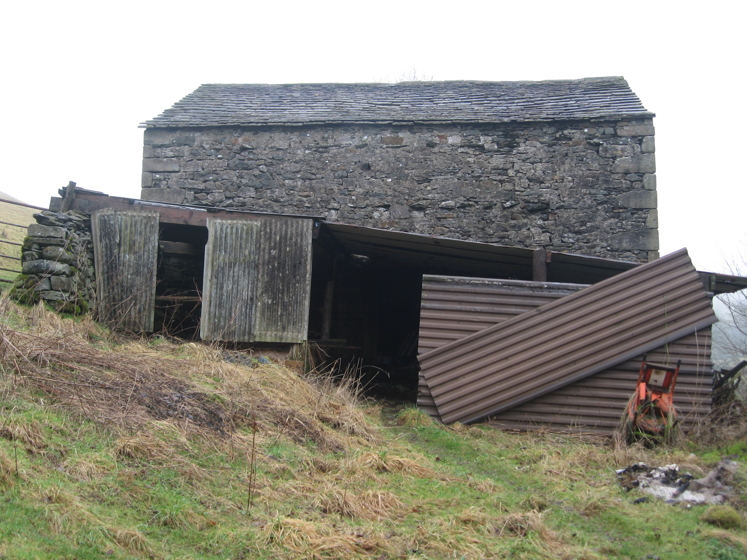 Barn on Lane between Goat Lane & Stainforth Beck - Yorkshire Dales ...
